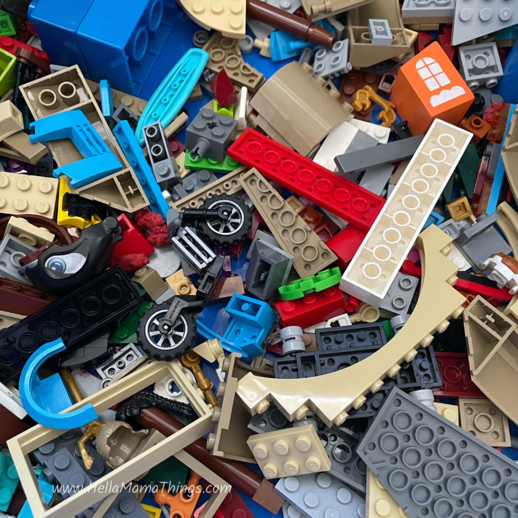 11 Ideas for Your Kid’s On the Go Busy Bag